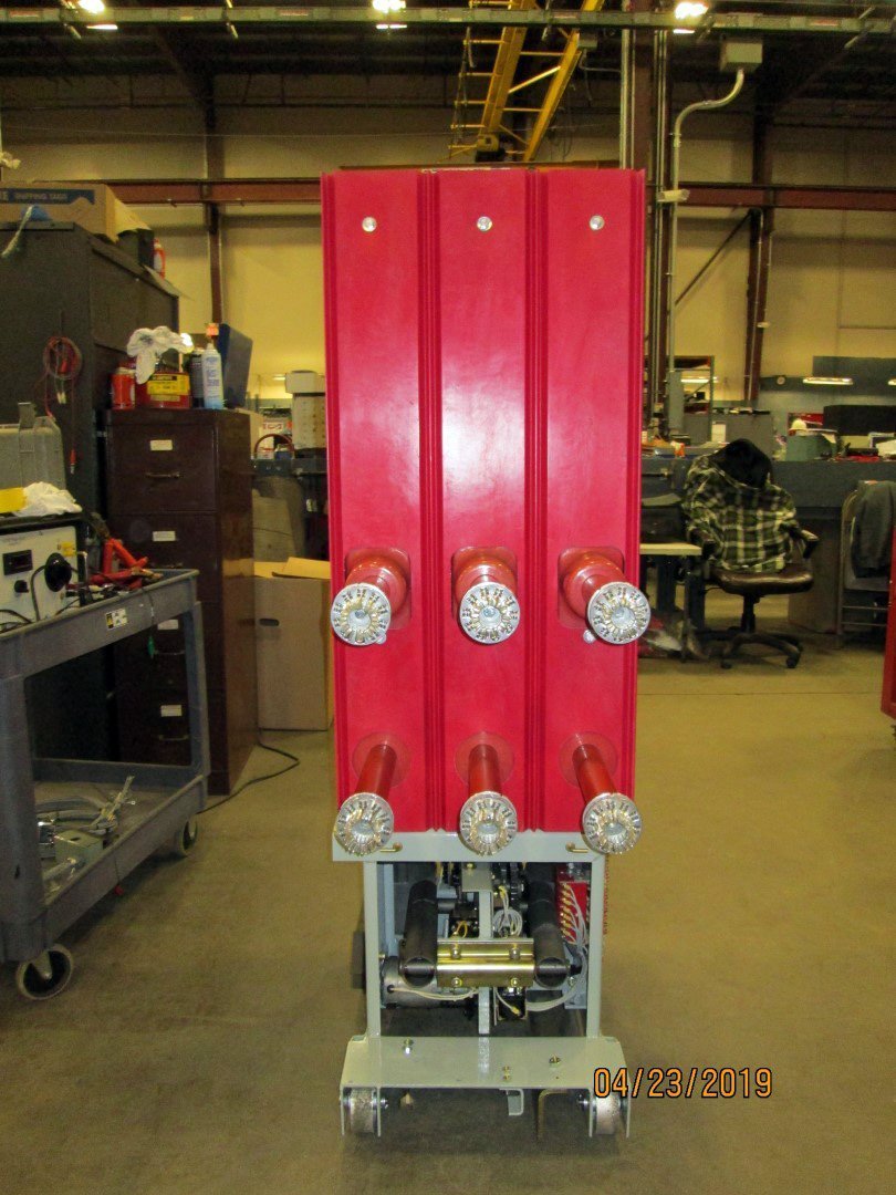 Siemens-Allis type MA-250C1, 1200A, 5kV Air Circuit Breaker. - Circuit ...